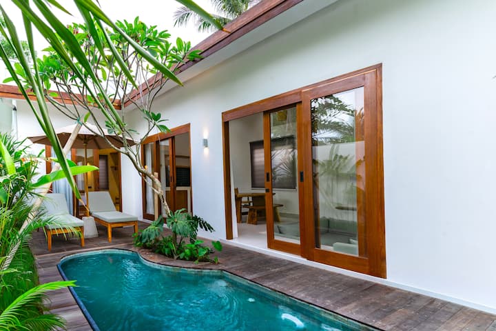 Brand New Villa ·Calm & Spacious. - Lombok