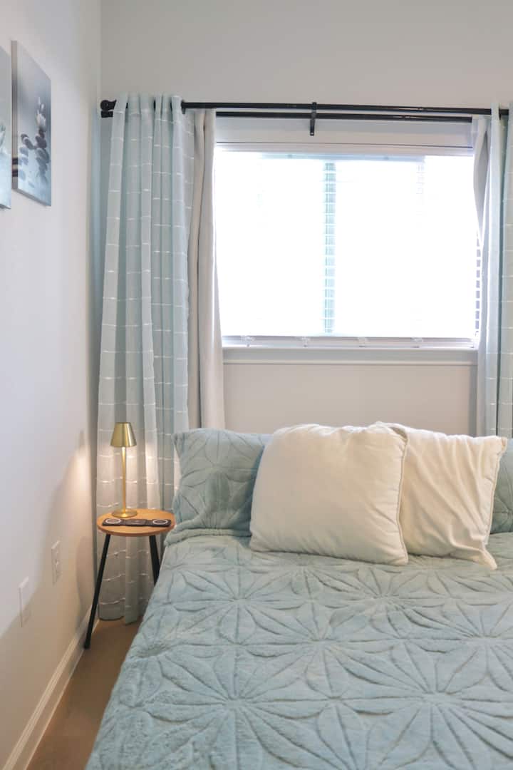 Private & Cozy Retreat - Central Located - Round Rock, TX