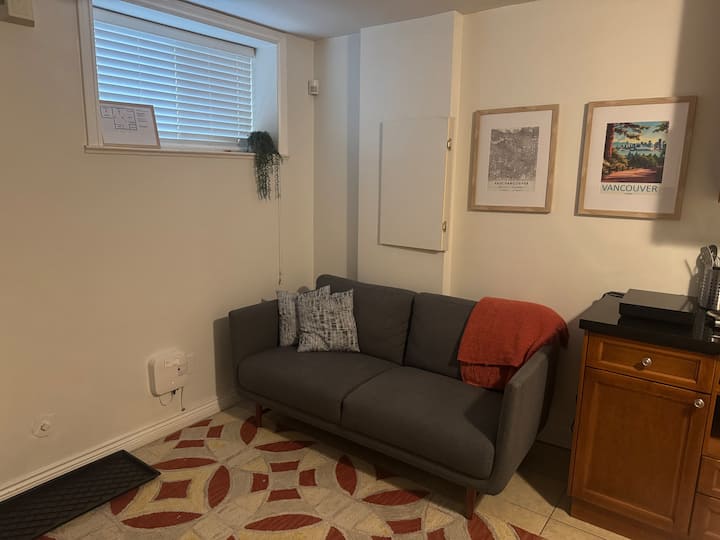 Mount Pleasant Guest Suite - Vancouver
