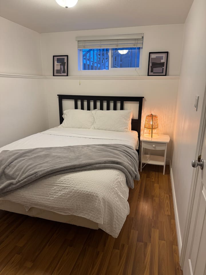 Mount Pleasant Guest Suite - Vancouver