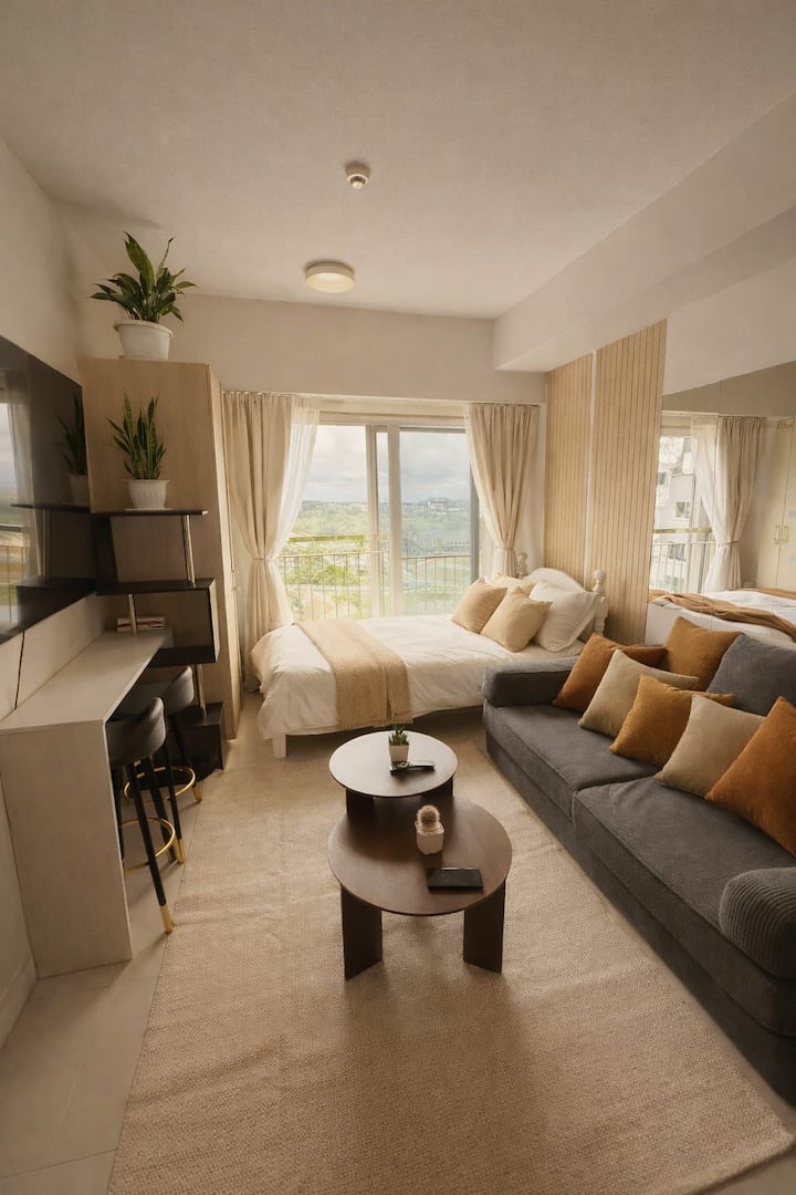 Wind Residence | Cozy | 65 Inch Qled Tv | 4 Pax - Filipinas