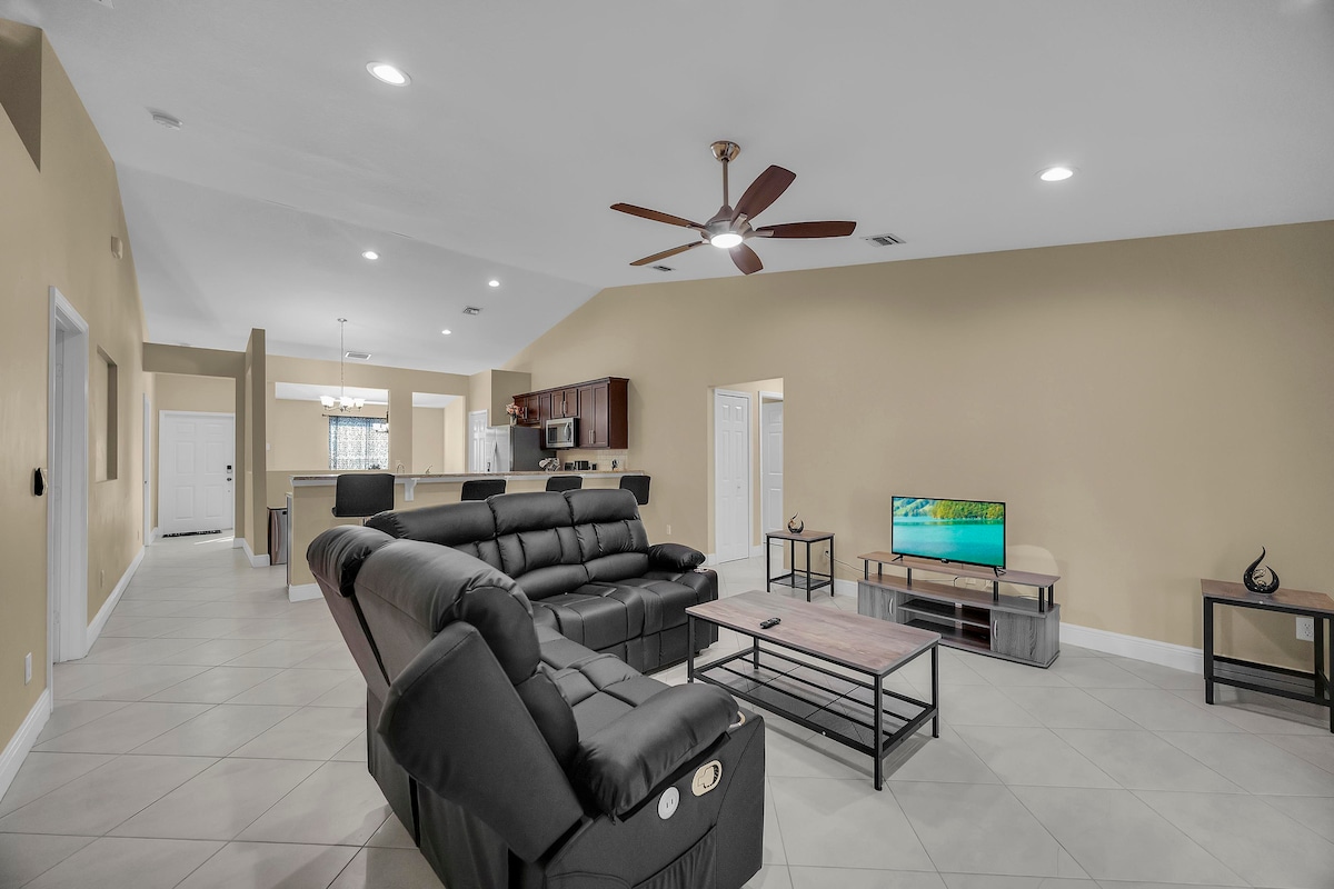 Haven of Hope! - Houses for Rent in Port St. Lucie, Florida, United ...