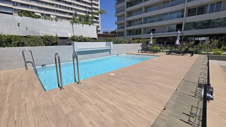 Departamento En ÑUñoa Con Piscina Y Gimnasio - Chile