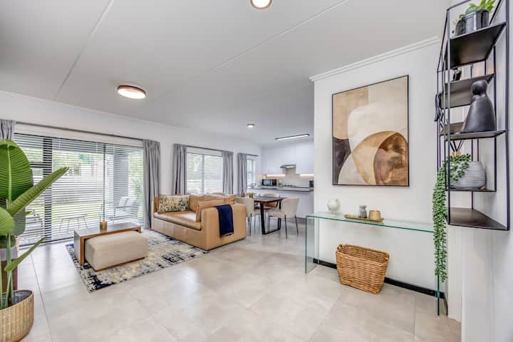 3bed •2.5bath •Luxe Garden Manor •Beverley - Randburg