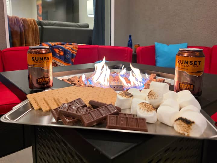 *New* Resort Backyard Oasis + Ultimate Family Fun - Page, AZ