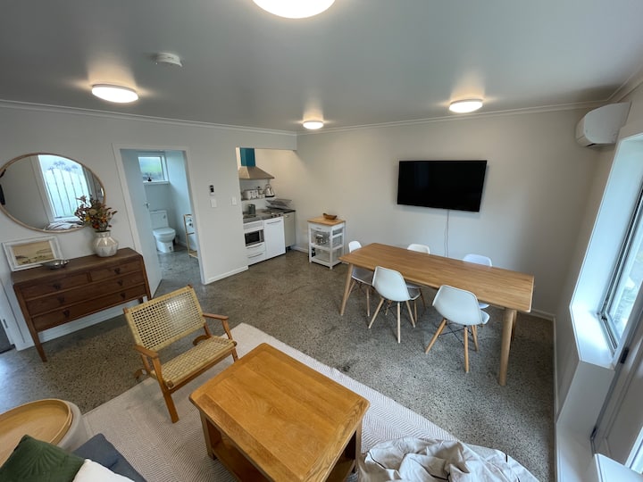 2 Minutes Walk To North End Beach (Flat A) - Waihi