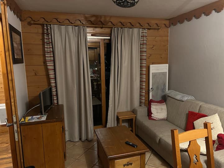 Appartement 3 Pièces à La Montagne - Les Carroz d'Arâches