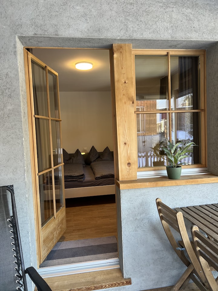 Close To Downtown Davos - Right By Bus Station - Davos