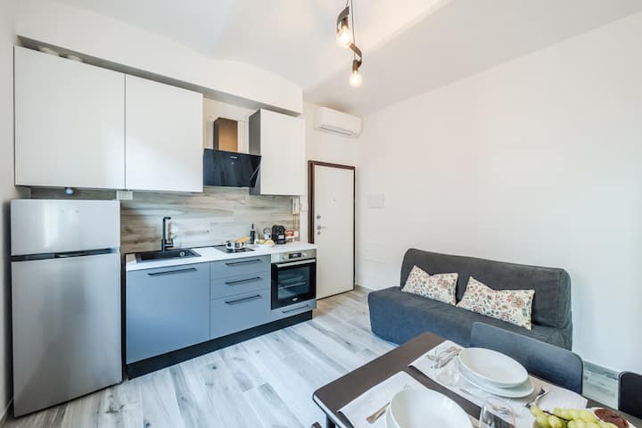 500 M Hôpital • 1,5 Km Centre • Calme - Modène