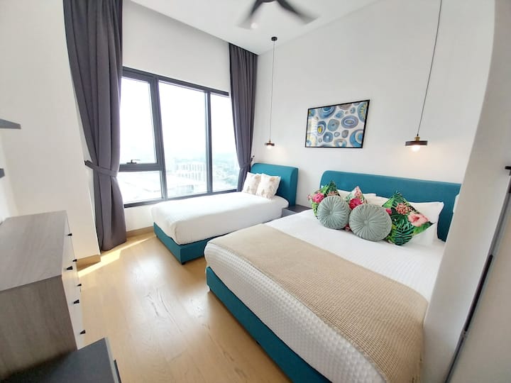 Lucentia| Peacock 2br| Infinity Pool Facing Klcc - Kuala Lumpur