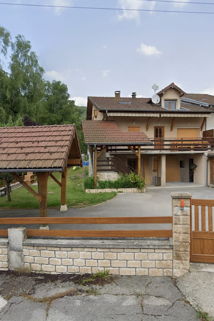 Grande Maison De 250 M2 Exposé Sud Toute éQuipée - Lac de Vouglans