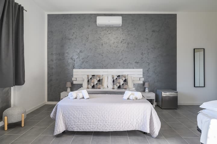 Silver Nest - 9 Min To Airport - Netflix & Wi-fi - Fiumicino