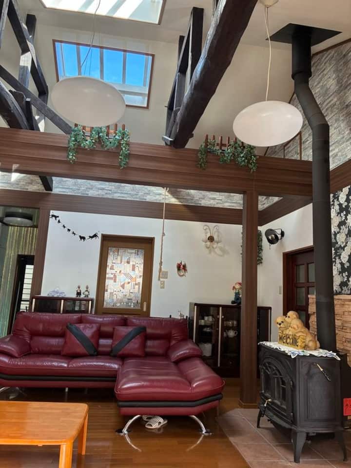 ペットと泊まれる一棟貸し一軒家 サンルームと庭 があるゆったり過ごせる家 岐阜駅車で１２分  無料P - Gifu