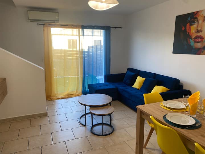 Maison Entière 90 Mètres Carrés - Biguglia