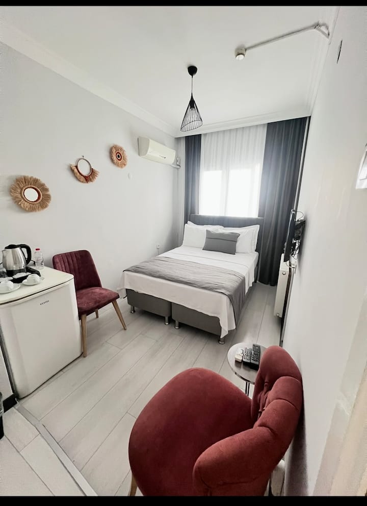 Karşıyaka Ekonomik Otel Odası 2 - Izmir