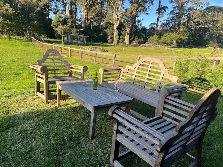 Romantic Nature Retreat, A Perfect Couples Getaway - Robertson