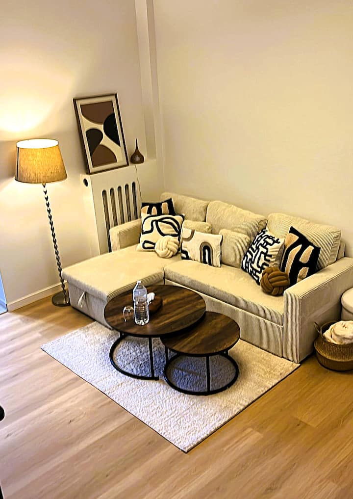 Cosy & Bright 1br Apartment – Near Center - Schaerbeek
