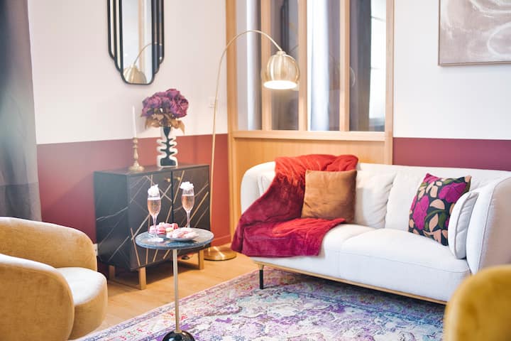 La Suite Pourpre - Duplex - Mulhouse Hyper Centre - Ibis Styles Mulhouse Centre Gare