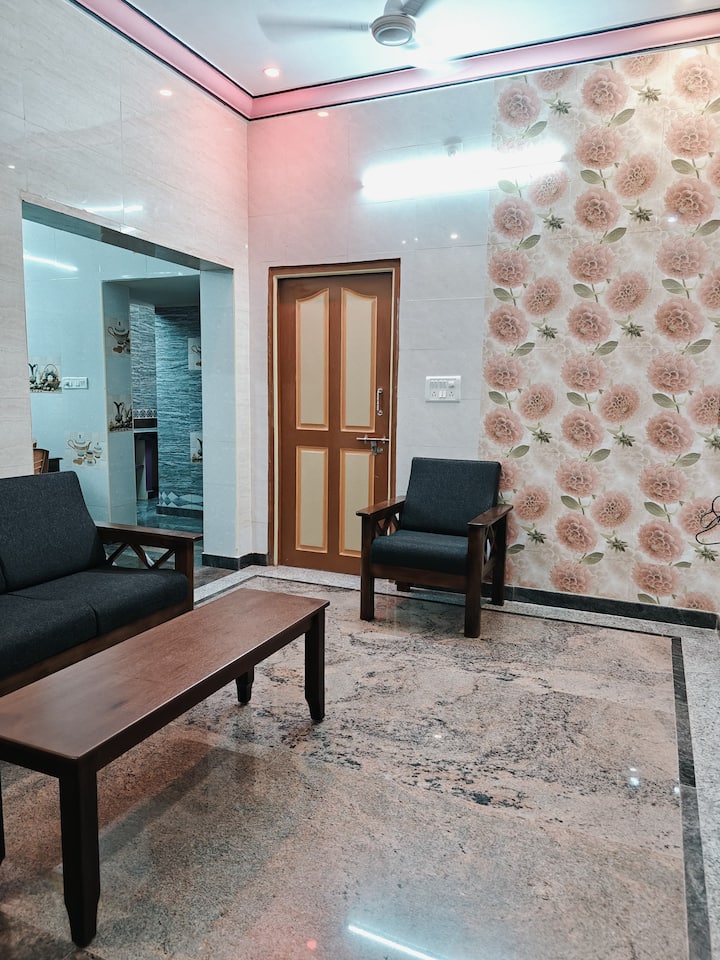 Saibala Homestay - 2bhk House Near Cmc - Vellore