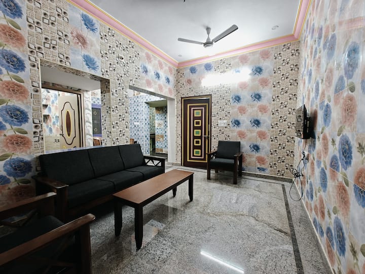 Saibala Homestay - 2bhk House Near Cmc - Vellore