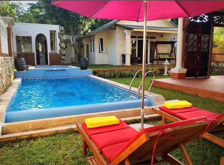 Private Villa With Pool & Kitchen - Phú Quốc