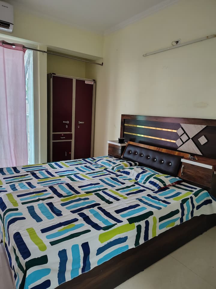 Come Fast Go Fast Pay According To Your Time - Gwalior