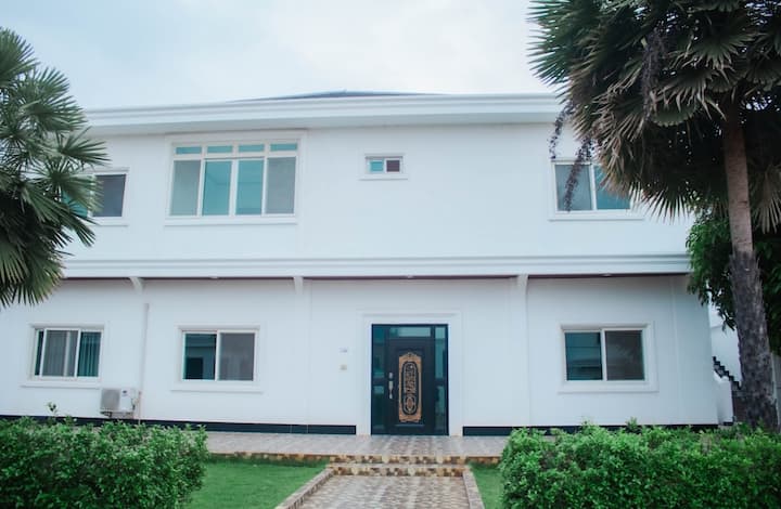 소이라오 풀빌라 - 비엔티안