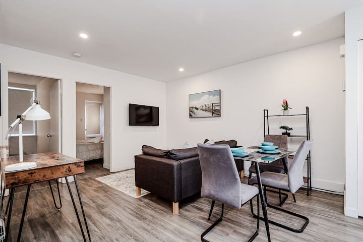 Spacious Downtown Montréal Stay | Prime Location - Brossard