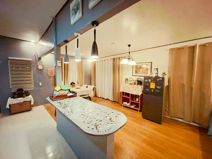 Kapatagan-tibolo (Patty’s Cliff Haven) -