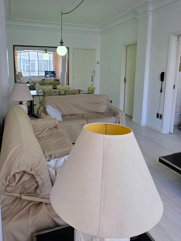 Apartamento Ao Lado Da Praia De Copacabana - Rio de Janeiro