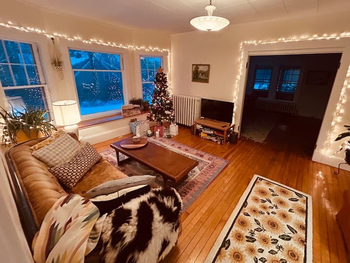 Holiday Getaway - Hanover - Hanover, NH