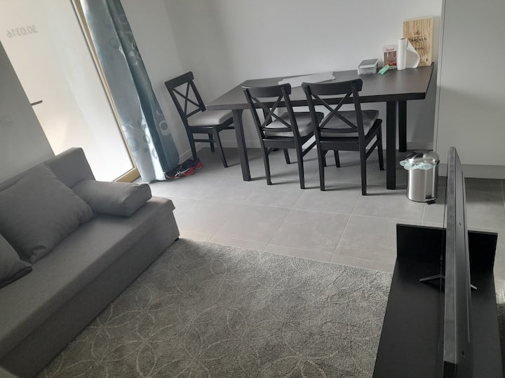 Home Away From Home - Kapellen