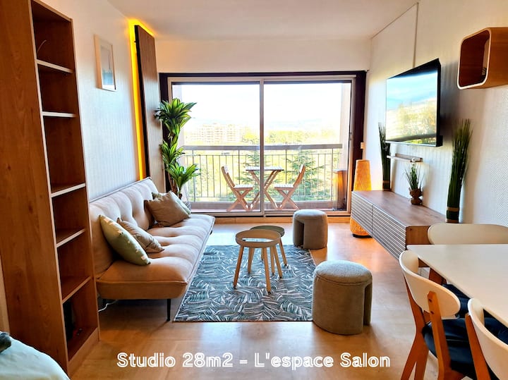 Studio Avec Piscine Et Vue Dégagée, Proche De Tout - Mandelieu-la-Napoule