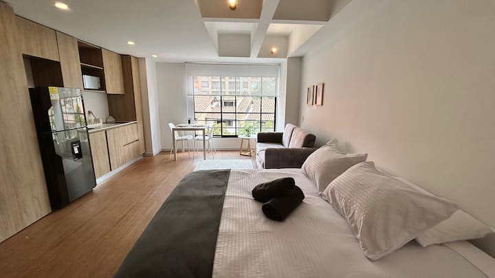 Loft Bella Suiza Bogotá, Luz Natural, Wifi Rápido - Bogotá
