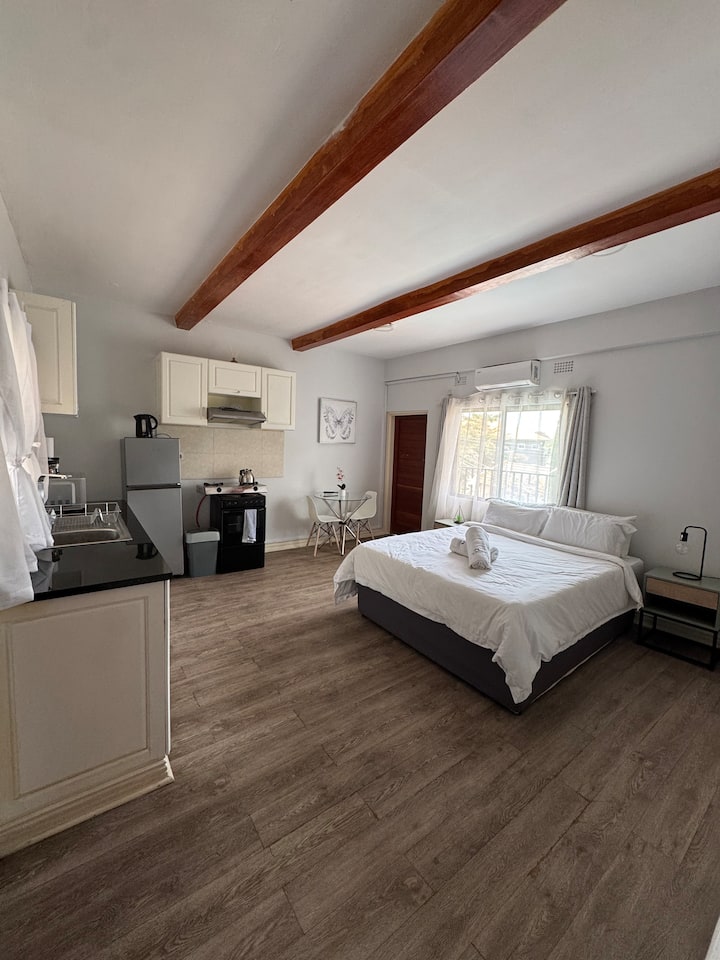The Uptown Studio - Lusaka
