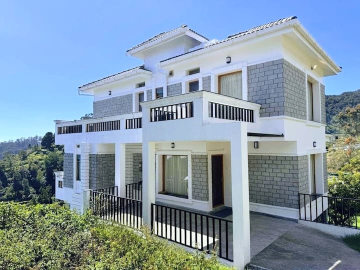 3 Bedroom Premium Villa-amber Luxe By Futurve - Kodaikanal
