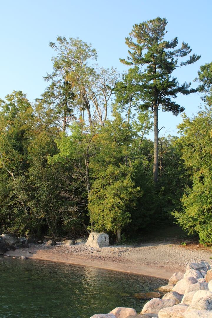 Georgian Bay Cottage - Midland