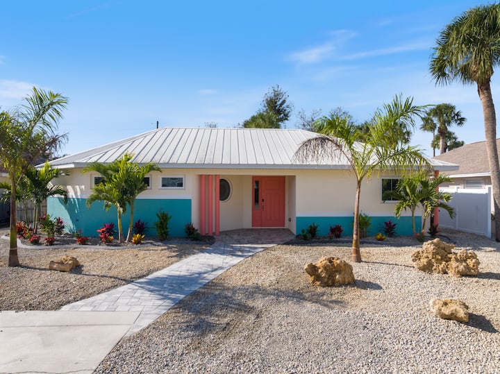 Venice Island Oasis - Venice Beach, FL