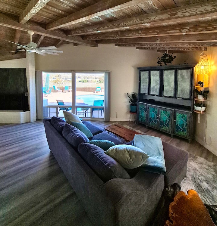 Beautiful Chula Vista Retreat - Chula Vista, CA