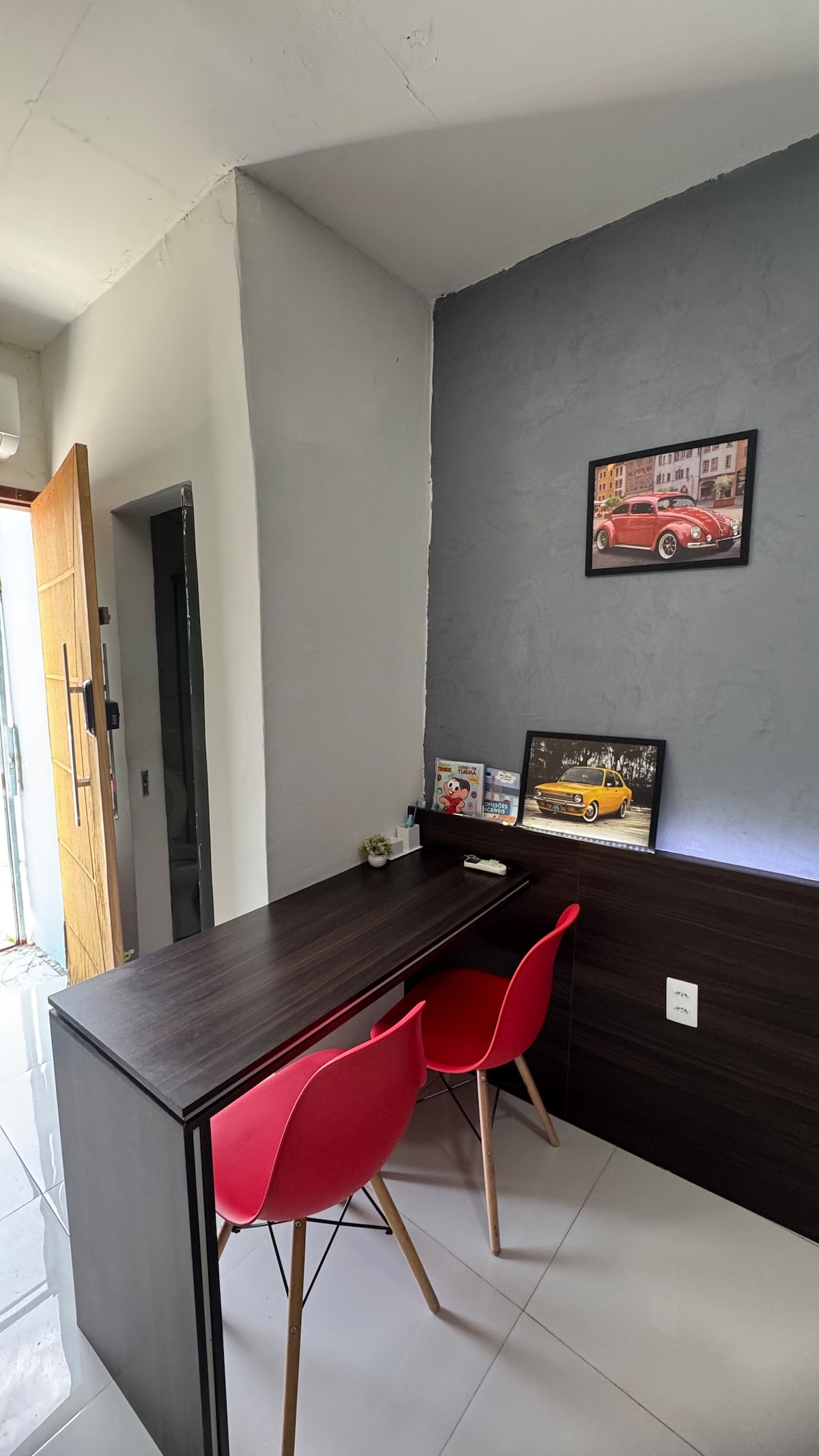 Studio moderne dans le centre, à quelques pas du bord de mer - Maisons ...