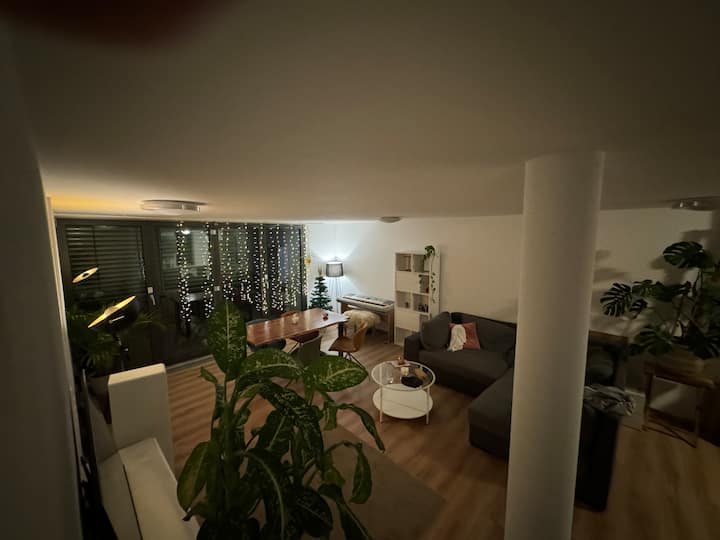 Zentrale Wohnung Für 2 Mit Fußbodenheizung - Merzhausen