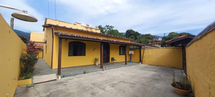 Suíte Com Cozinha E Garagem Próximo Da Balsa - Ilhabela