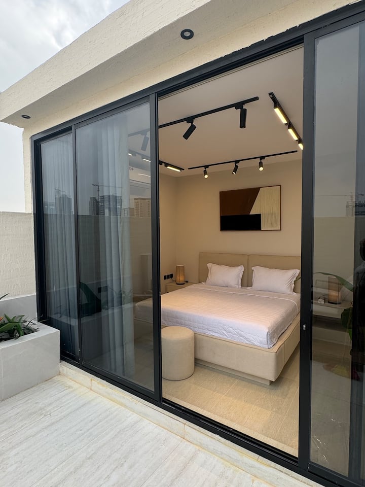 2bd Signature Luxury |Skyline Views | Private Pool - Riyadh