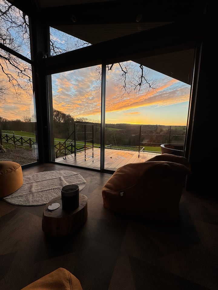 The Squirrel - Robin Hood's Bay