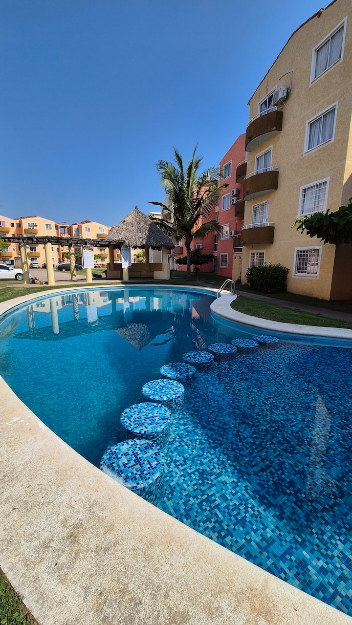 Cómodo Departamento Con Alberca - Acapulco