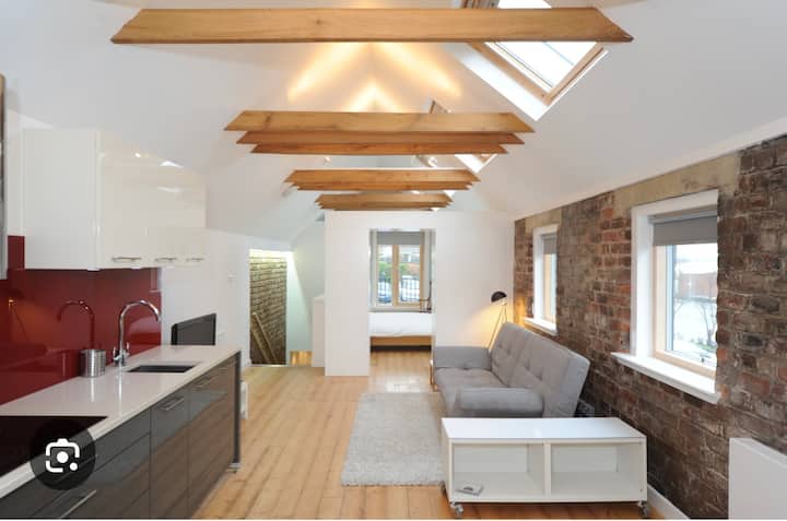 The Falkirk Loft - Falkirk