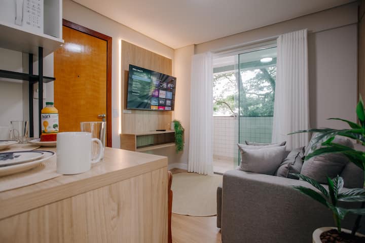 V 500 Metros Da Uem L Garagem L Sacada L Ar Cond. - Maringá