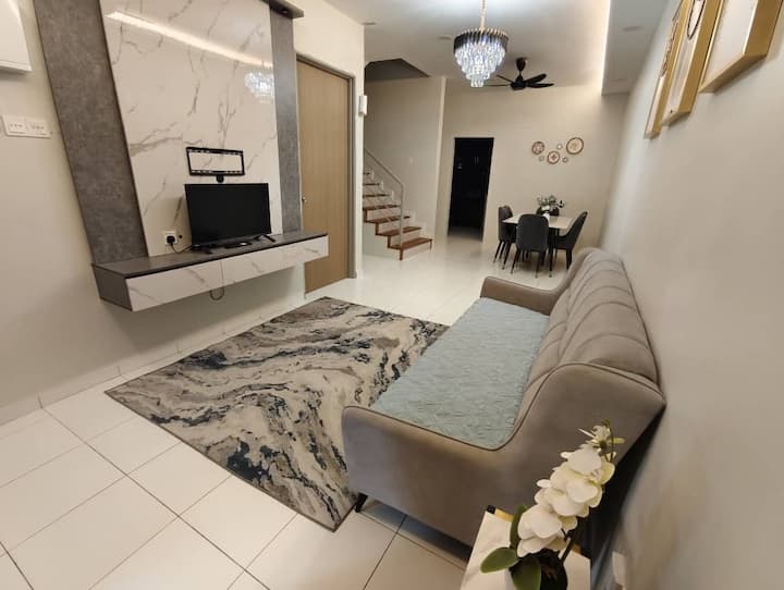 Adamhawa Homestay Lengkap Dan Selesa! - Sungai Petani