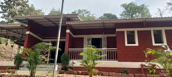 Blossom Retreat | A Quiet Hillside Farm Stay - Chiplun