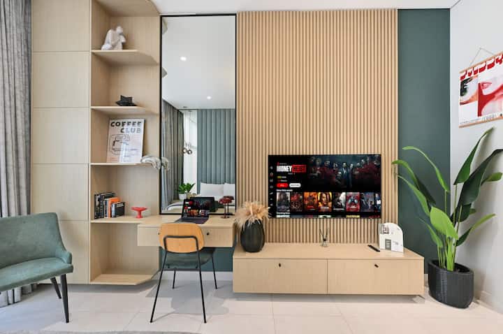 New Stylish Apartment | Metro 5min | Marina 20min - Dubai